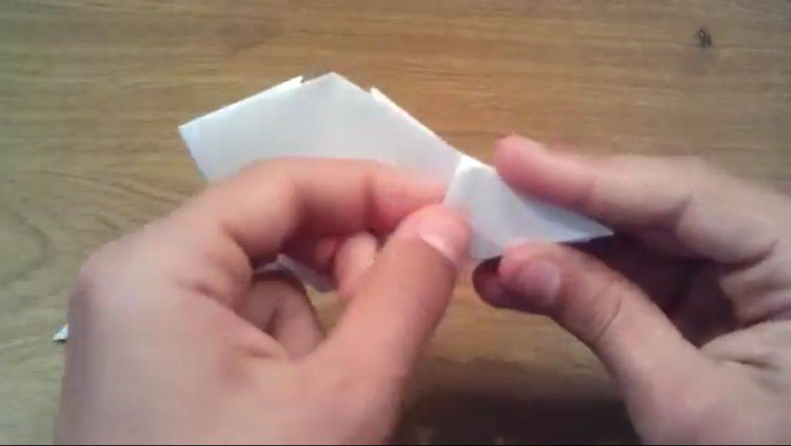 Origami Club Takes The Guesswork Out Of Making Tiny Paper Animals origami-club-takes-the-guesswork-out-of-making-tiny-paper-animals