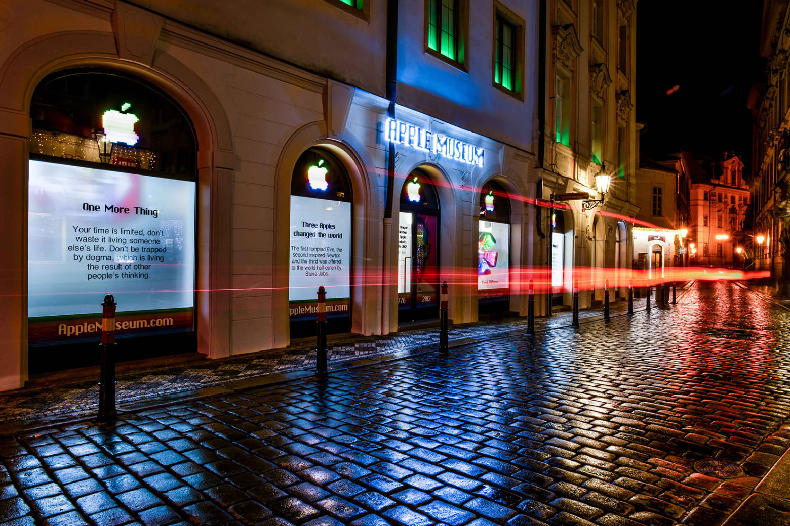 Prague Apple museum offers intimate look at Steve Jobs