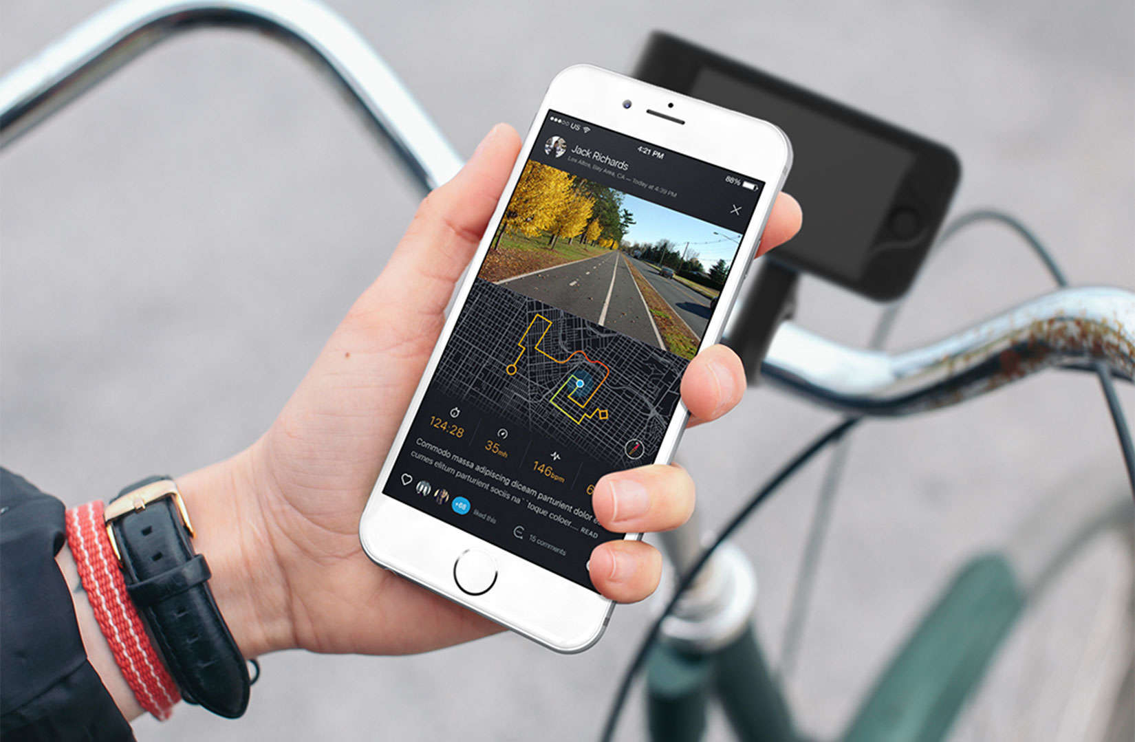 Handlebar mount makes the iPhone a cyclist’s best friend | Cult of Mac