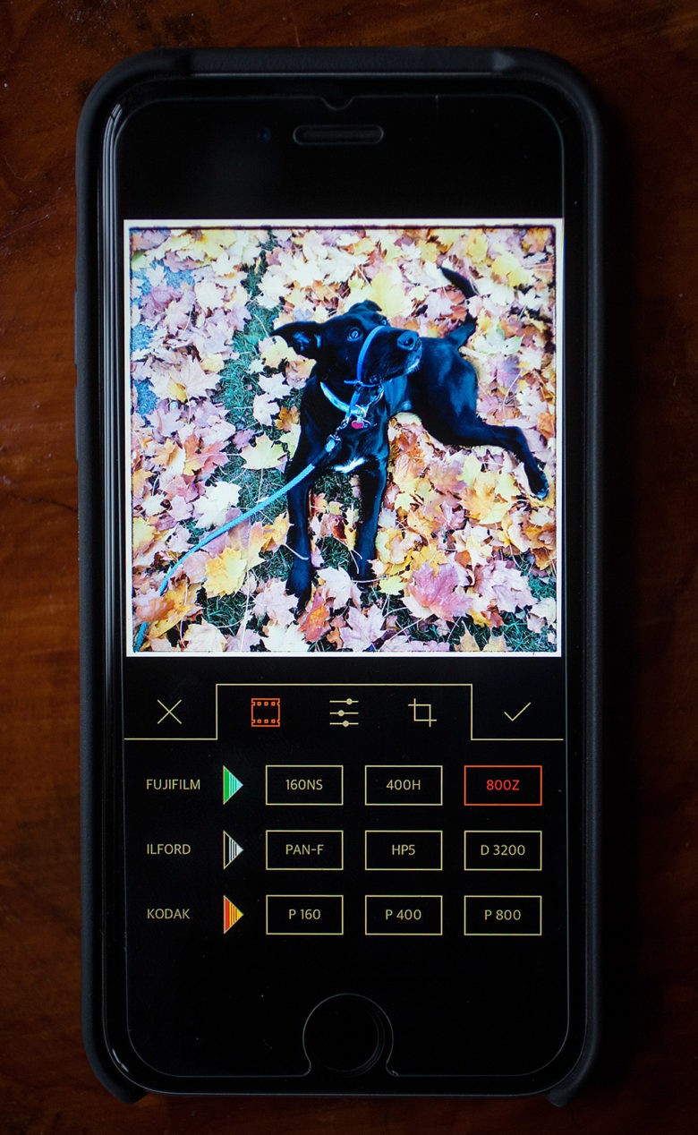 iPhone app gives digital shooters a taste of film | Cult of Mac