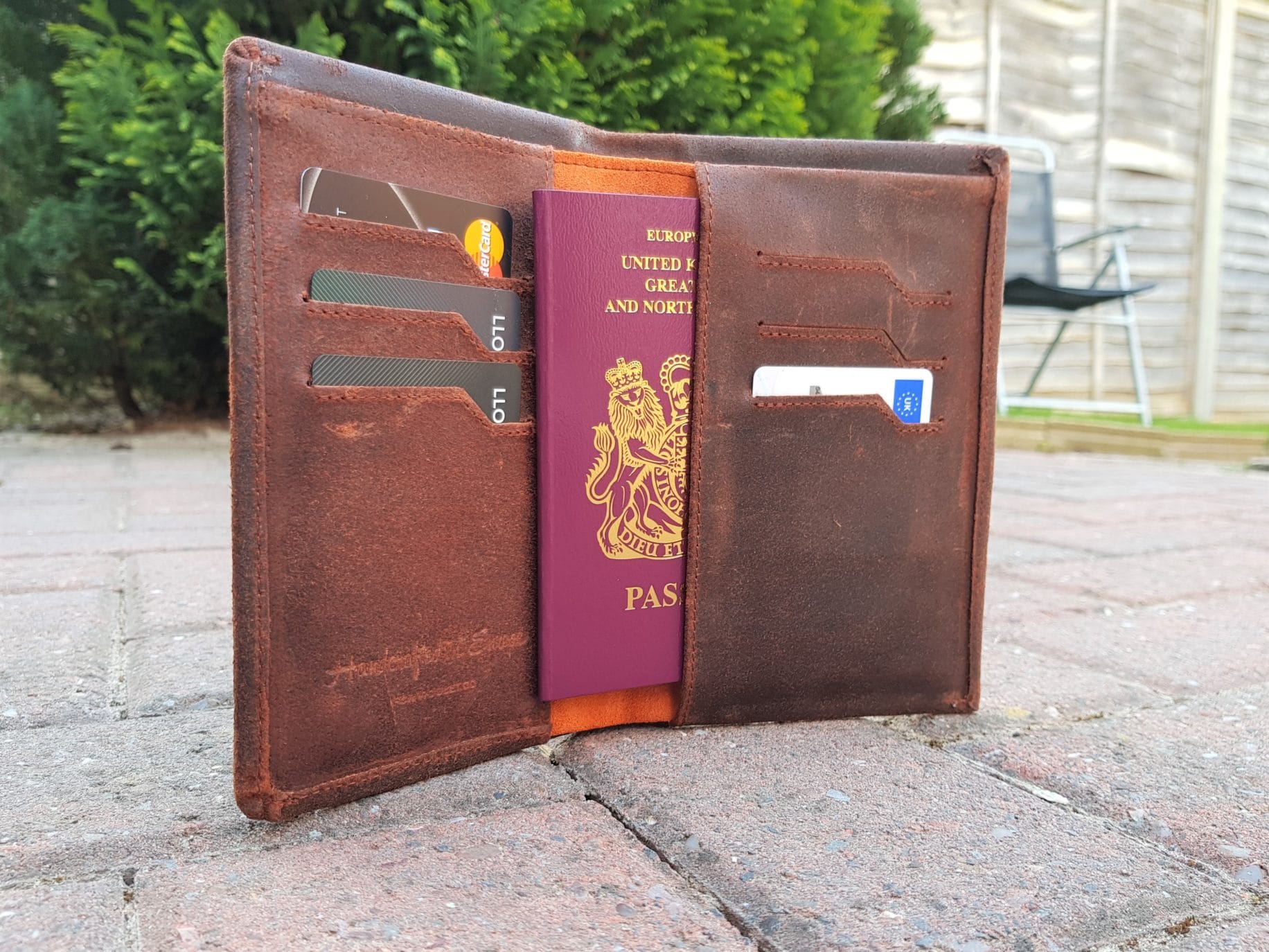 Woolet is the smart wallet you’ll never lose [Review]