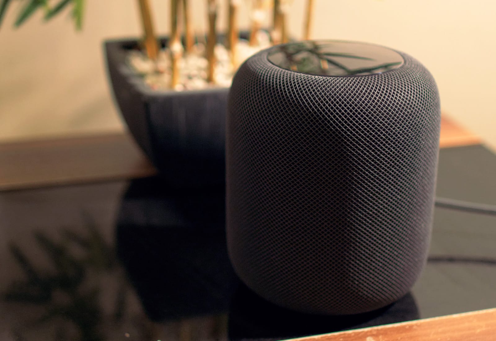 HomePod Review: Apple speaker sounds smart if you like to be locked in
