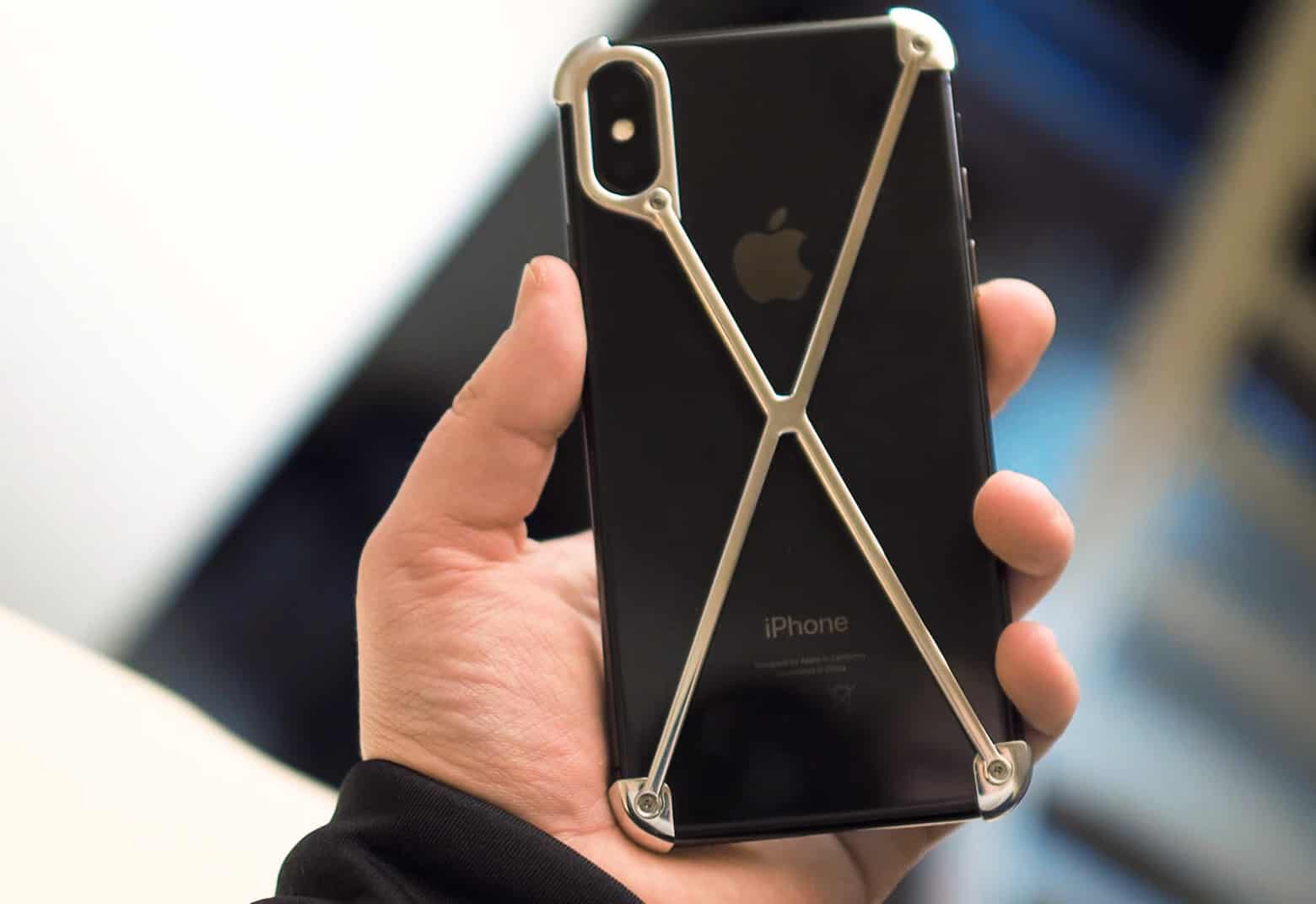 Mod-3 Radius X review: A minimalist iPhone X case like an exoskeleton