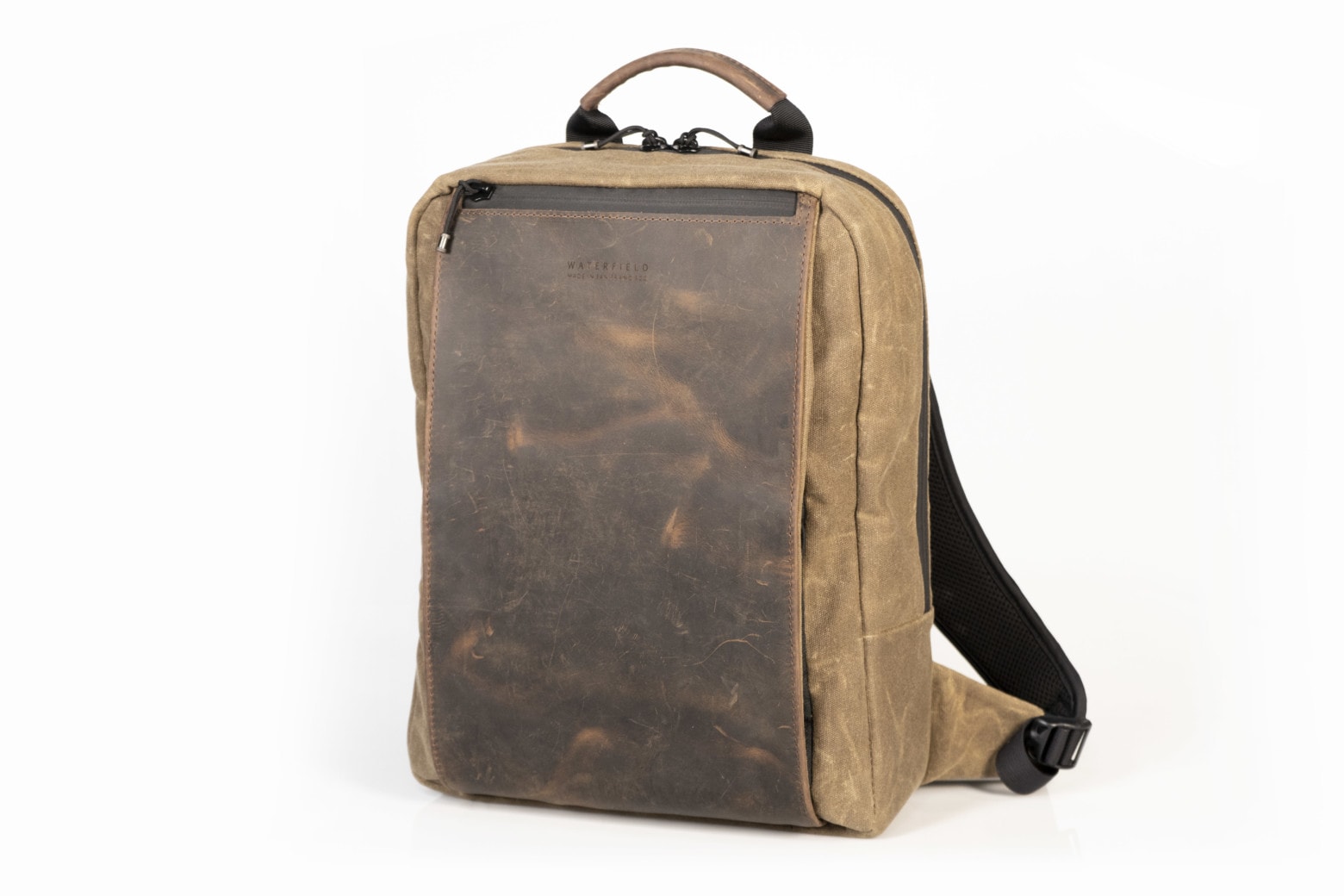 Slim backpack hides even the biggest MacBooks and iPads in style | Cult ...