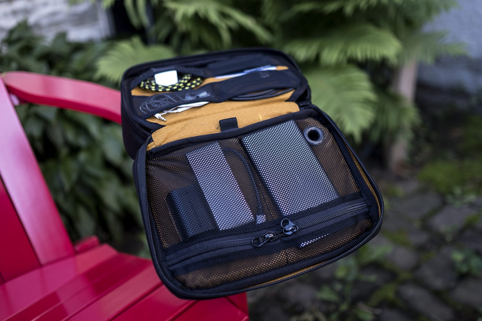 WaterField Designs Developer’s Gear Case review: Corral all your cords