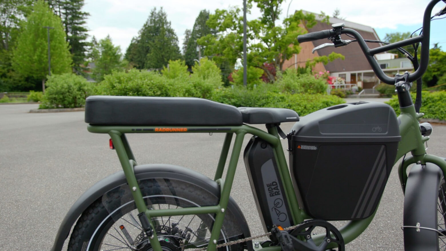 RadRunner review: A super-fun, affordable vintage-style e-bike cruiser
