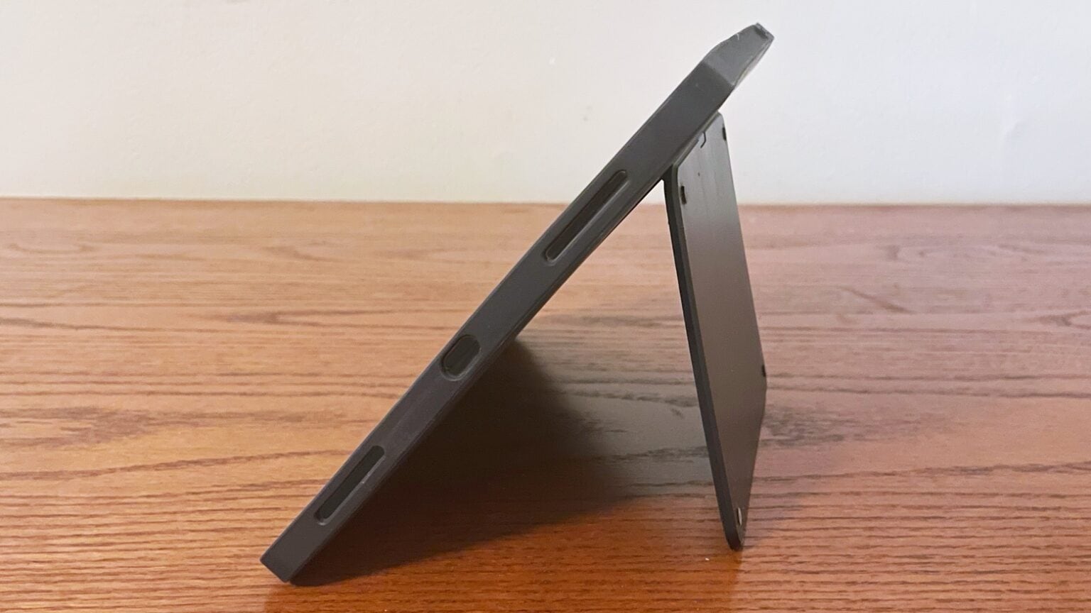 Moft Float review: Brilliant iPad stand works all the angles