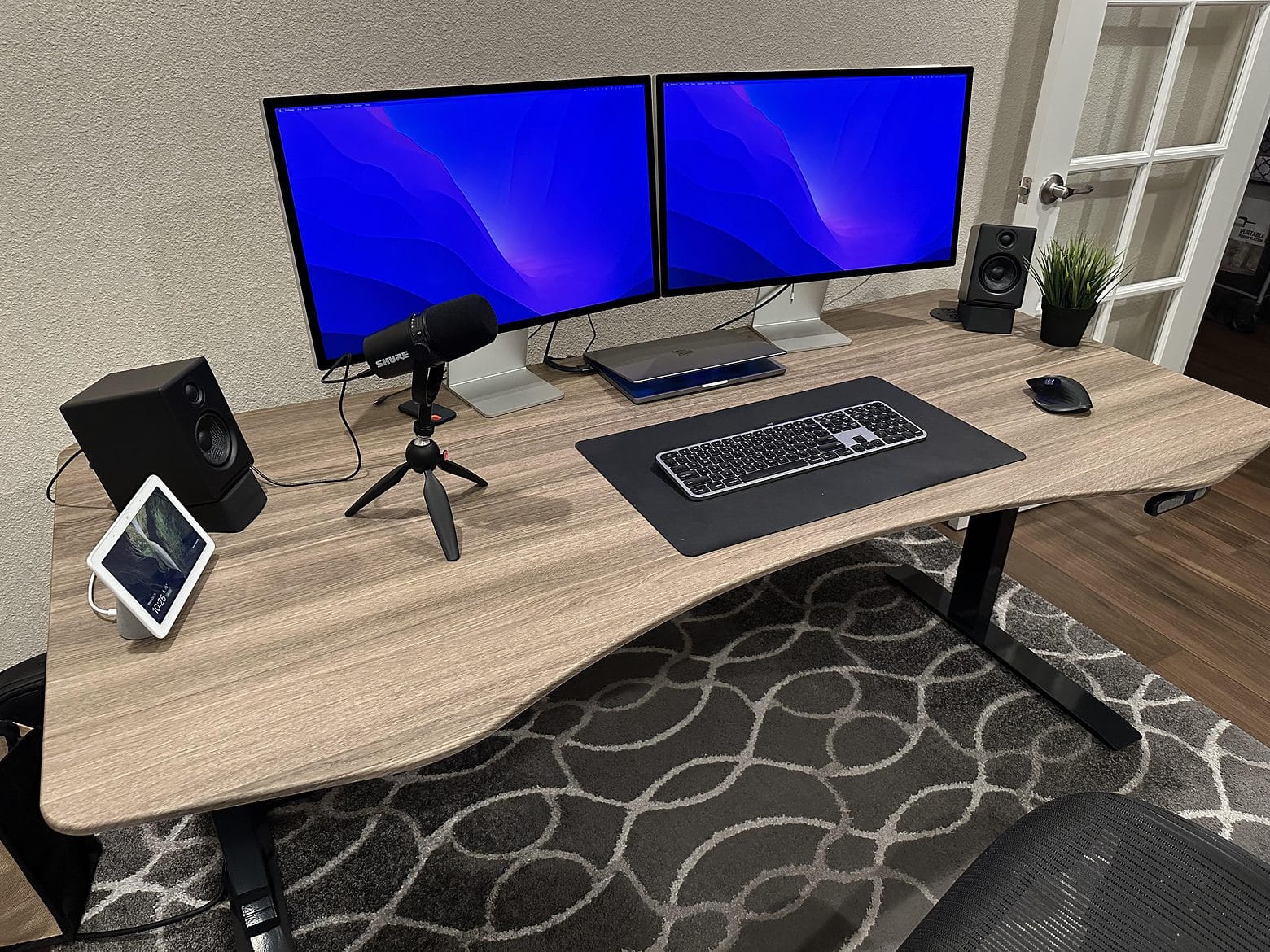 Best dual Studio Display setups | Cult of Mac