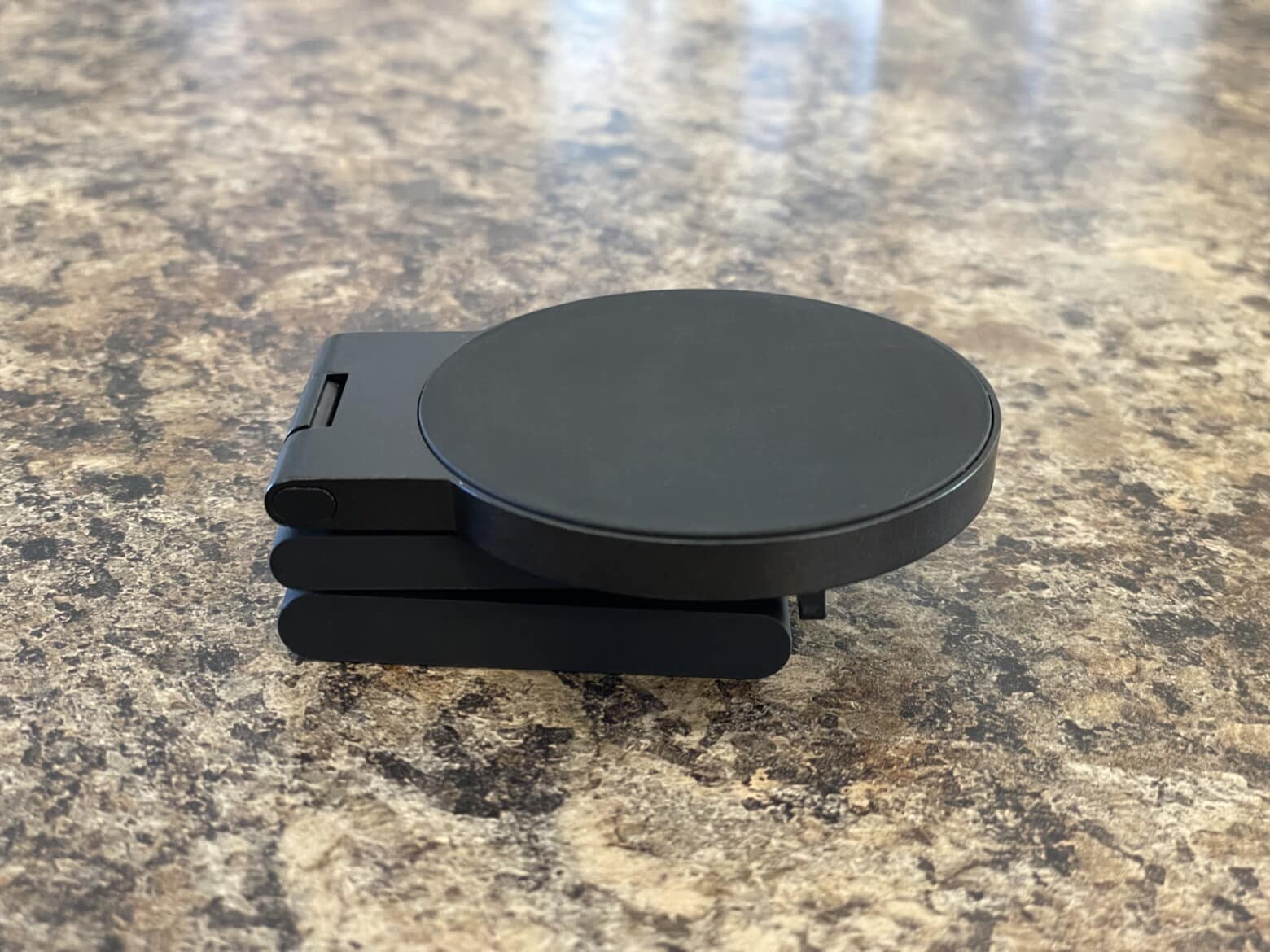 Belkin iPhone Mount review: Every display needs this MagSafe mount