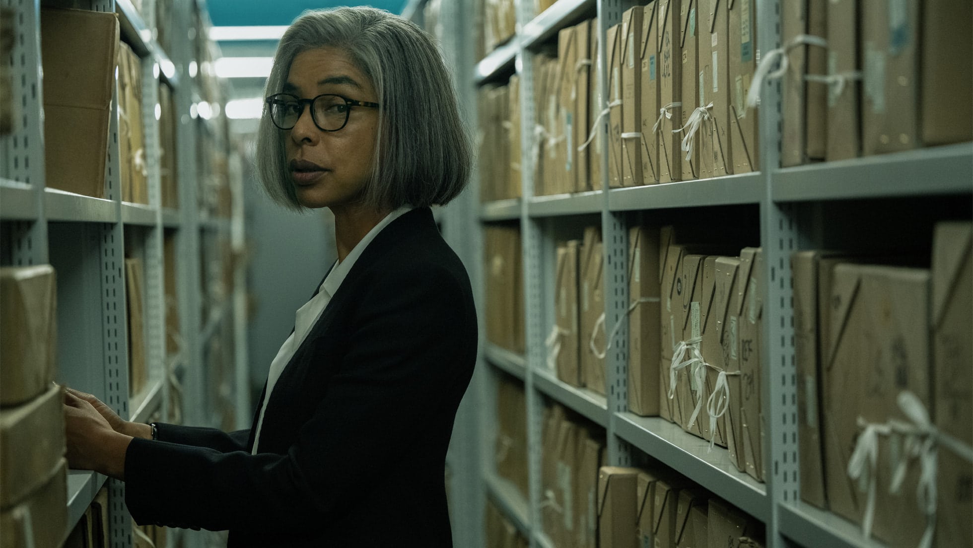 Commandos kidnap one of Gary Oldman's Slow Horses in season 3 trailer ...