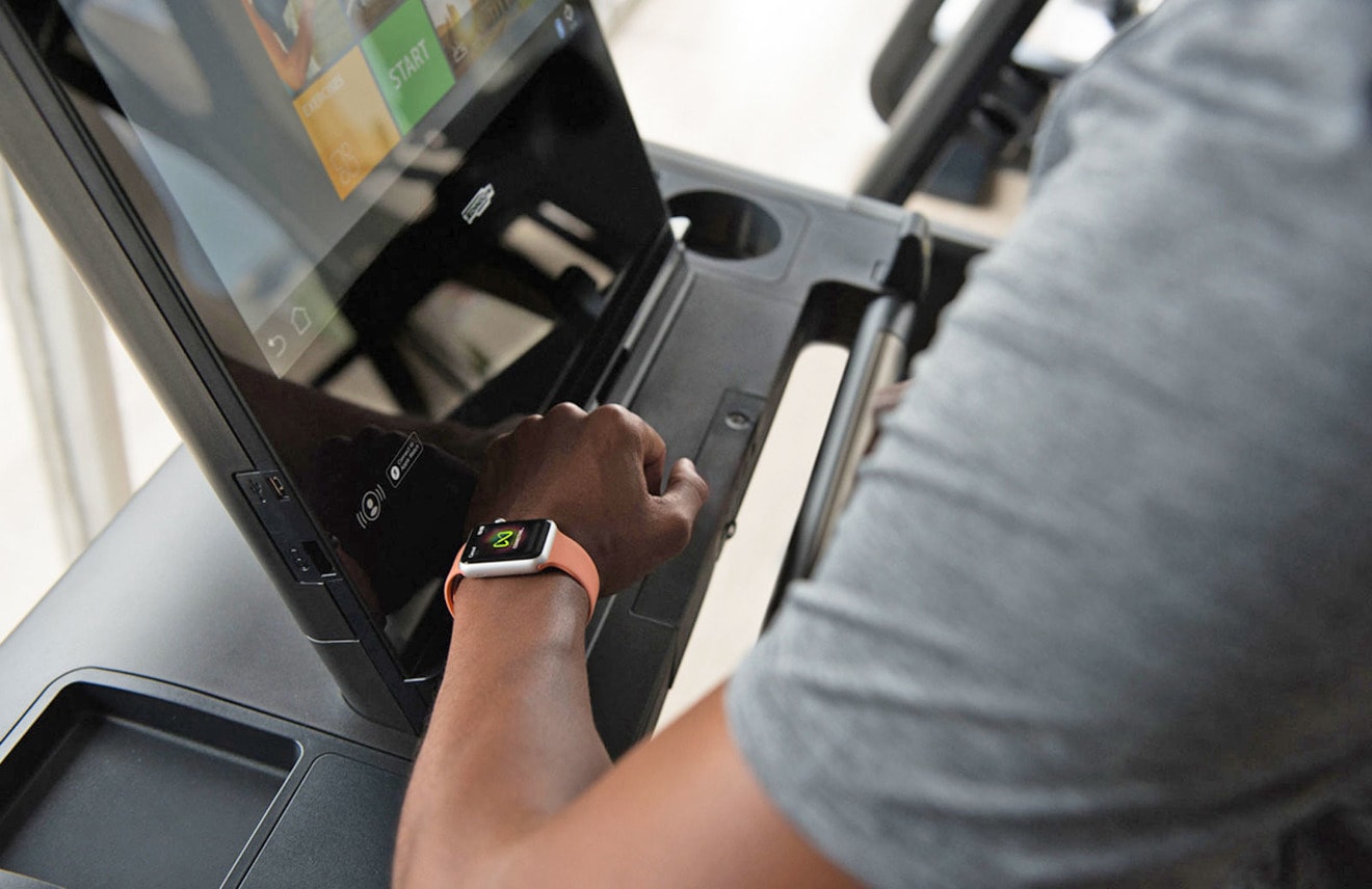 Connect Apple Watch to a Planet Fitness treadmill | Cult of Mac