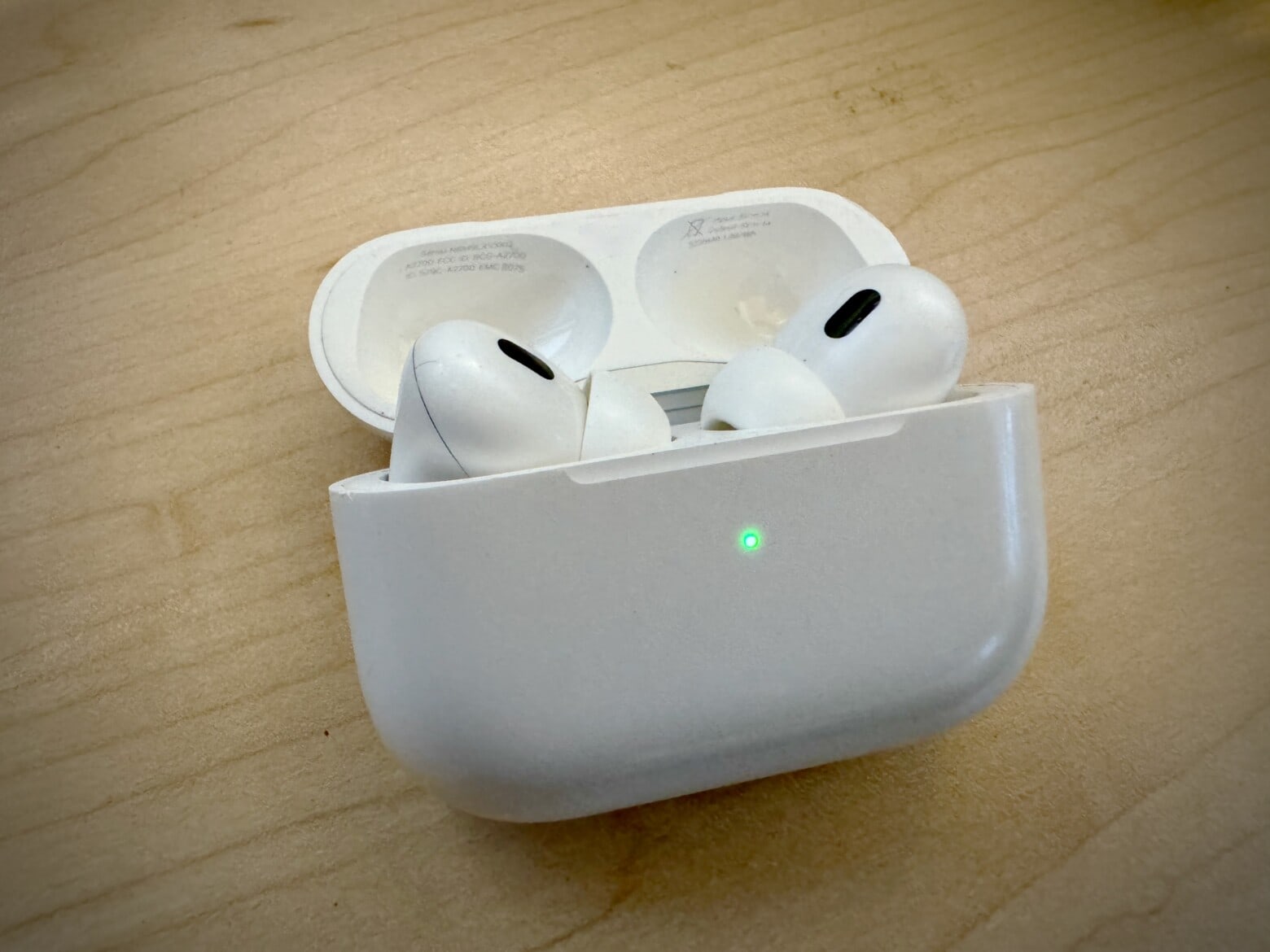 Reset AirPods Pro or AirPods Max: Soft and hard reset explained | Cult ...
