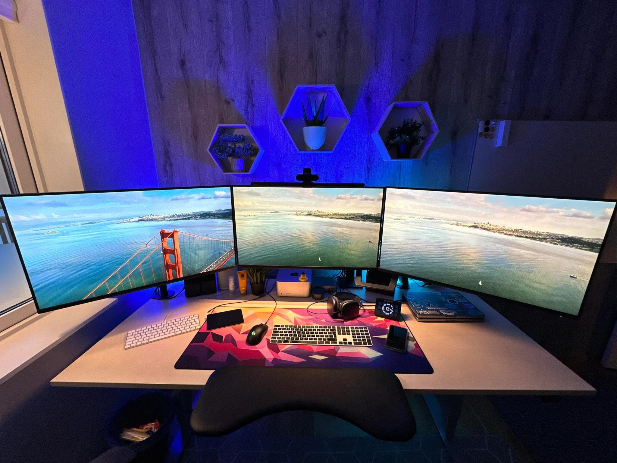 Multiple Macs drive phalanx of Dell displays [Setups] | Cult of Mac