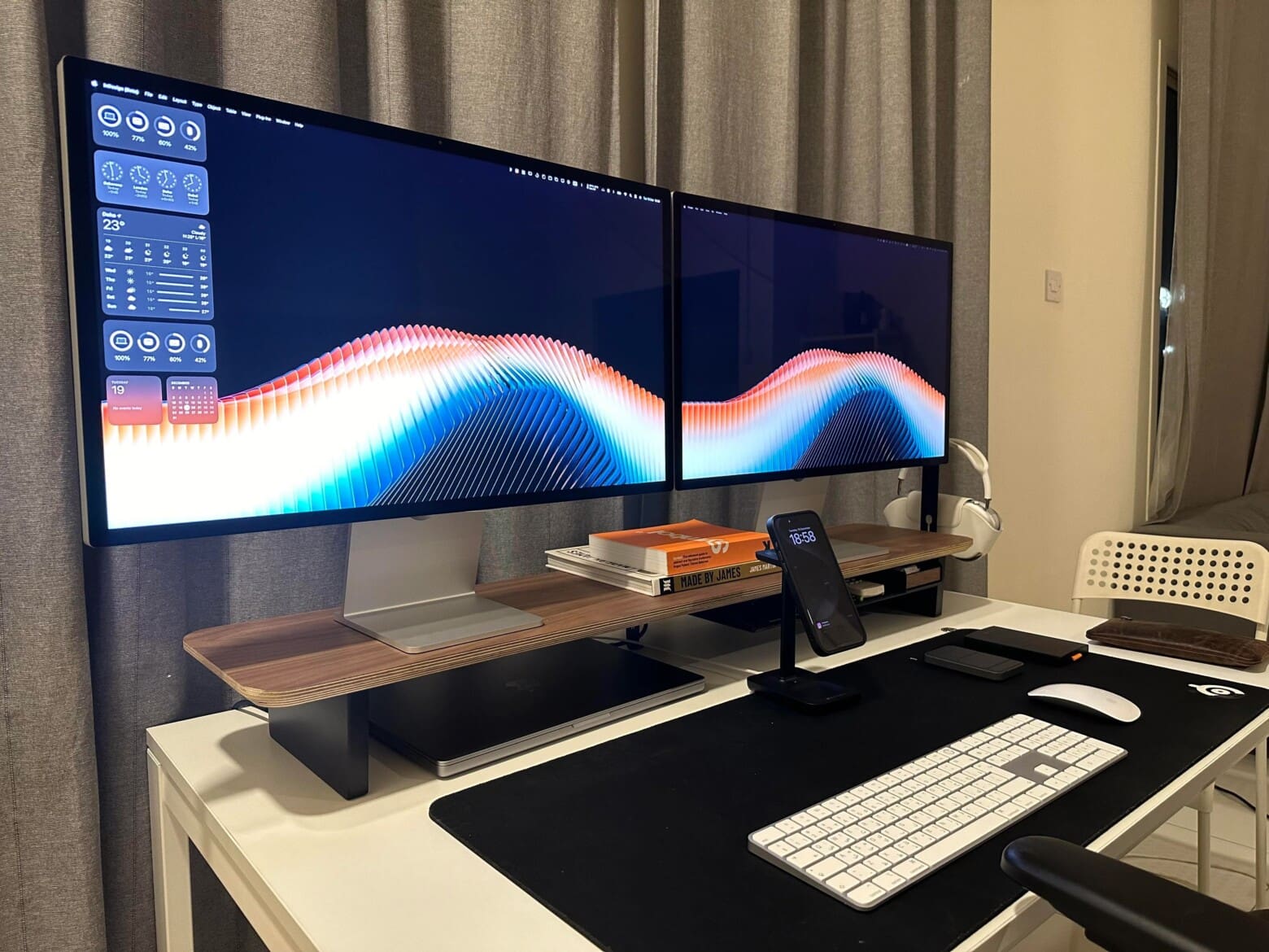 If you have dual displays, try this neat wallpaper trick [Setups ...