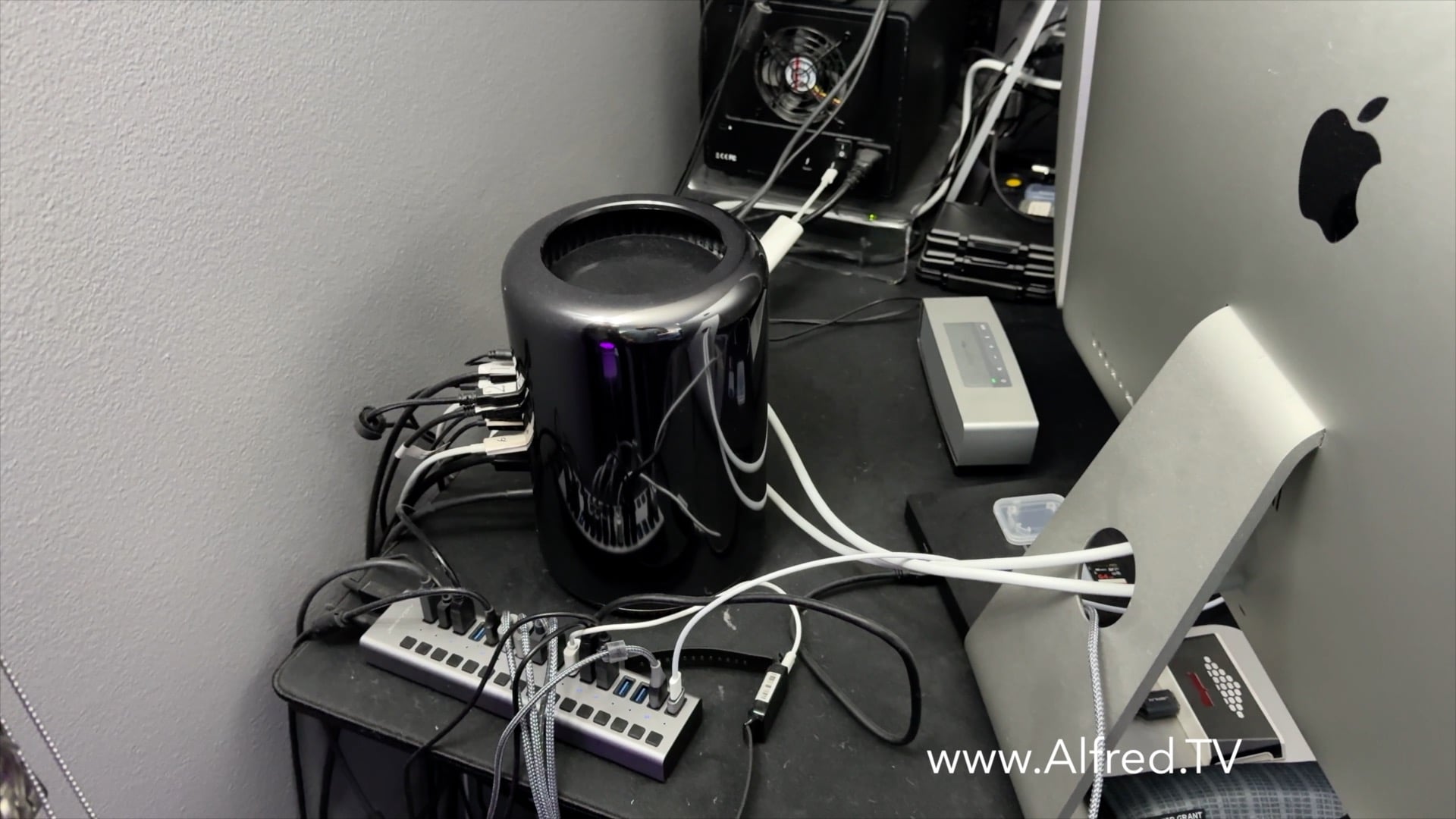 A wild and wooly take on the history of Macintosh computers | Cult of Mac