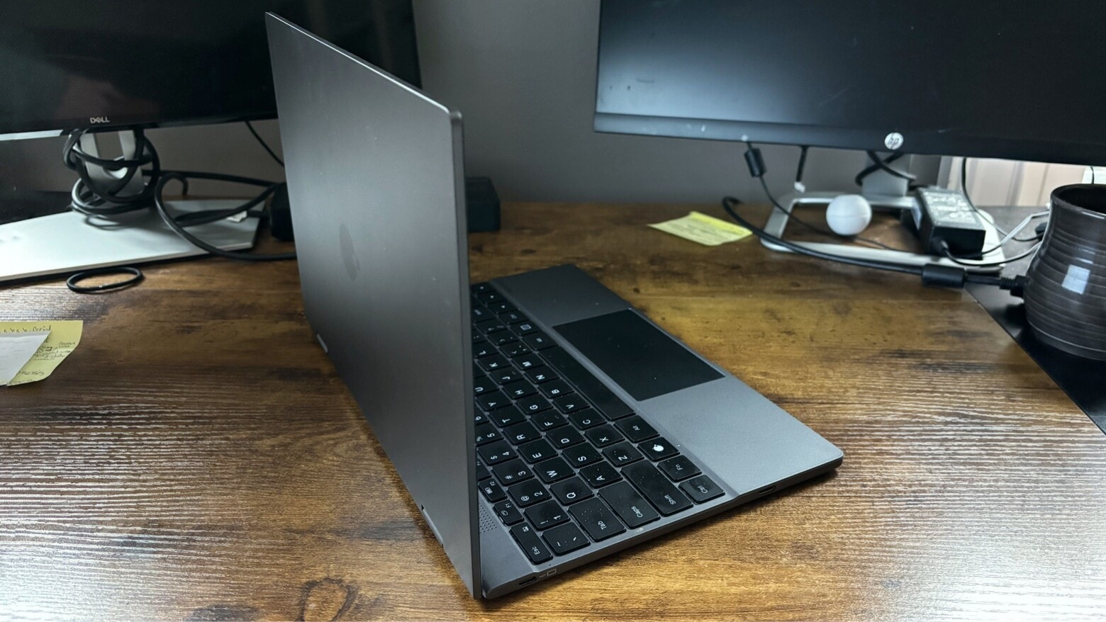 NexDock review: Turn iPad or iPhone into full-featured laptop