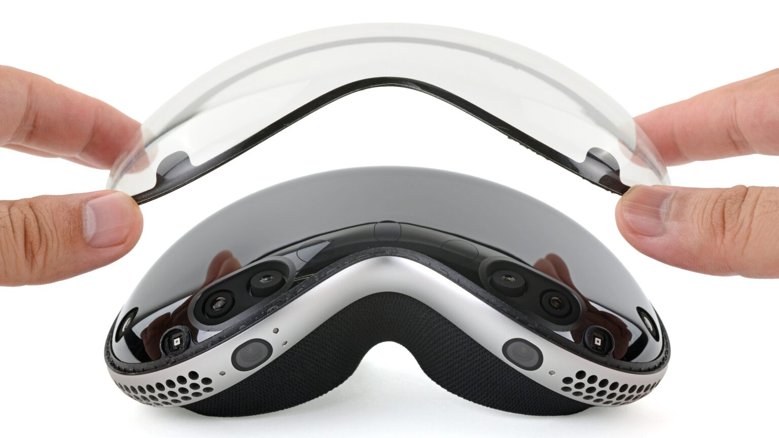 Vision Pro teardown gives a look inside Apple’s $3,499 headset | Cult ...