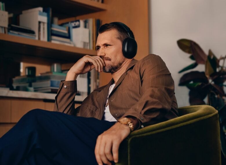 Sonos Ace headphones, the company's first, take on AirPods Max | Cult ...