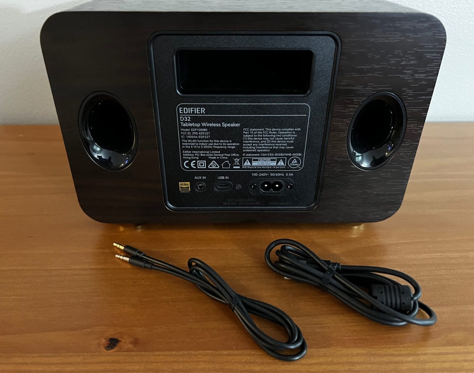 Edifier D32 Tabletop Speaker review: Retro-cool, modern sound | Cult of Mac