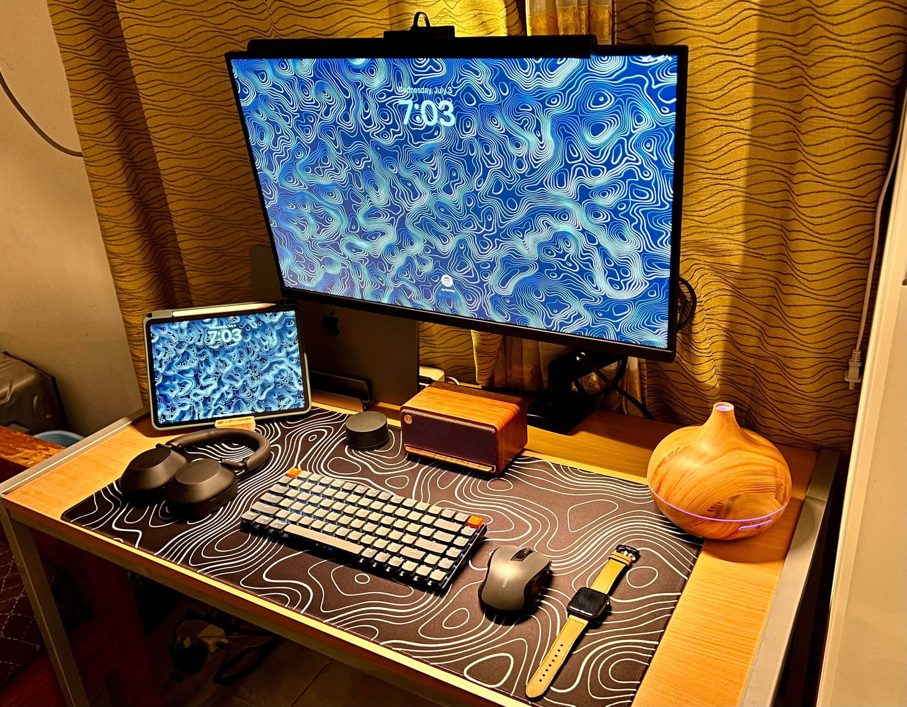 Edifier desktop speaker is retro choice in MacBook Air setup | Cult of Mac