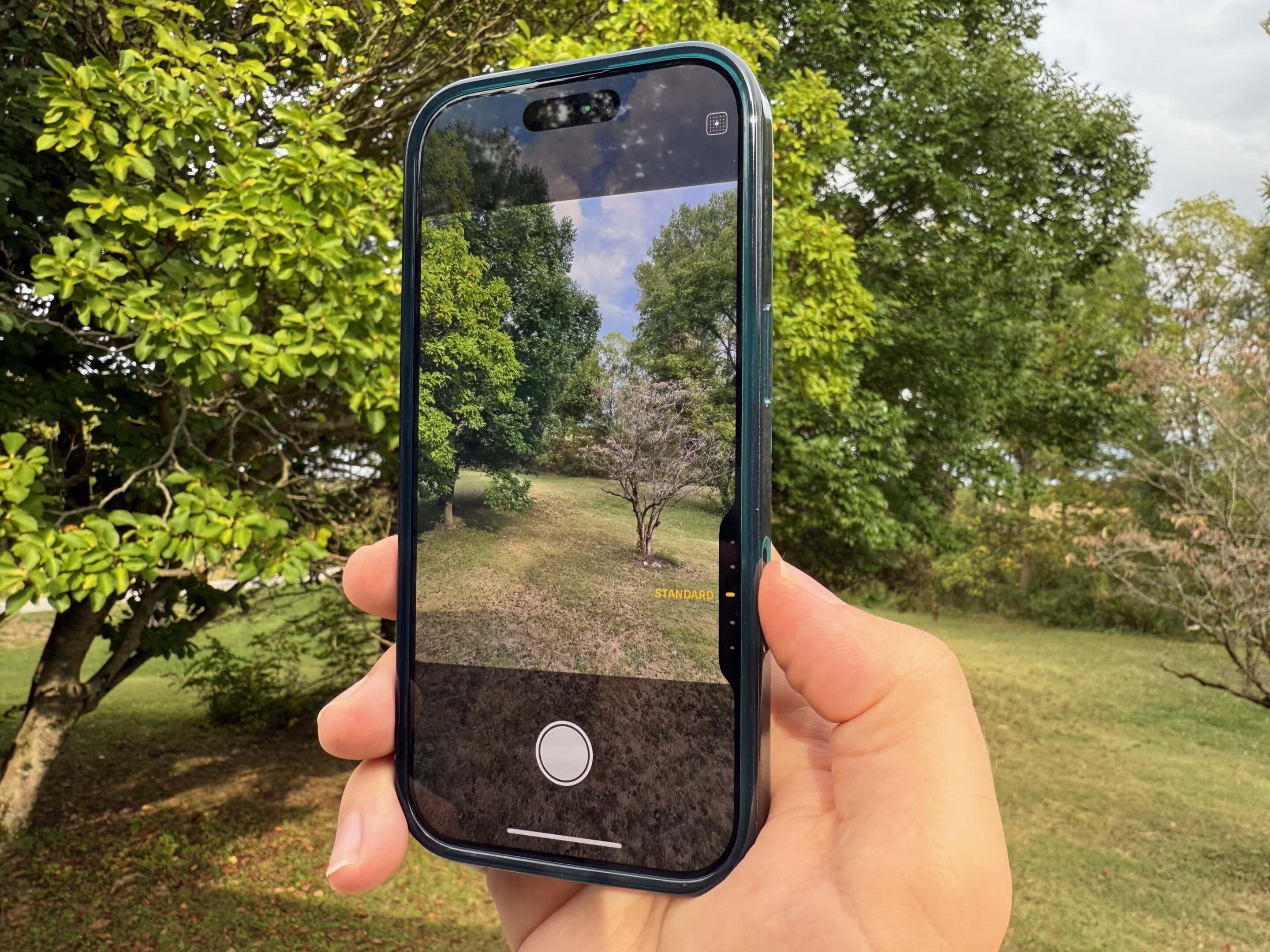 Camera Control iPhone case: Does a cutout work better or worse? | Cult ...