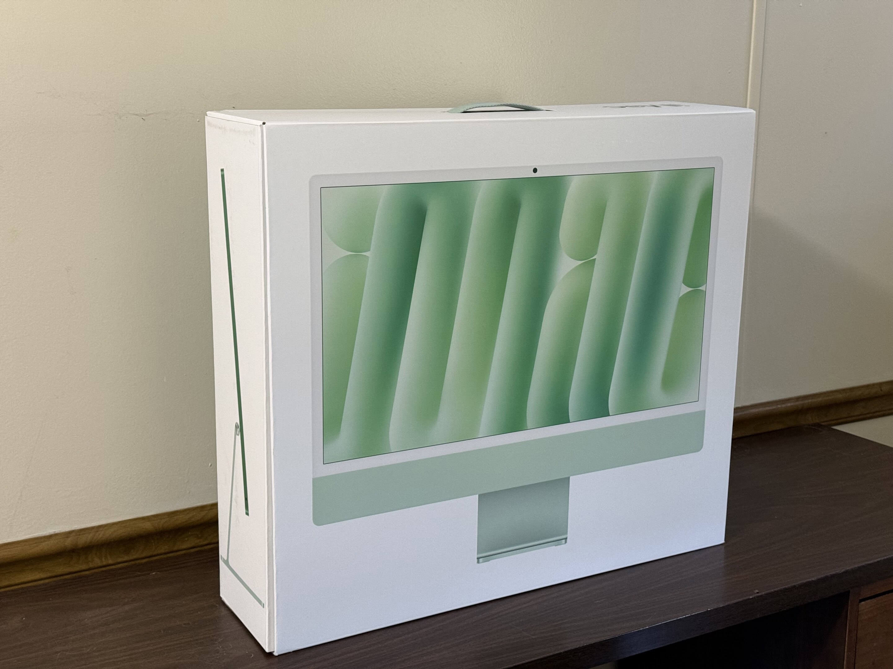 How to open iMac box so your computer won't take a tumble | Cult of Mac